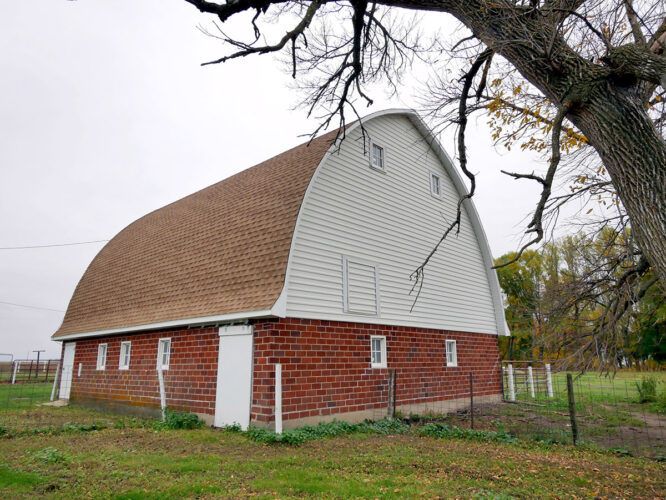 Wright Co. barn beloved since 1948 | News, Sports, Jobs - Messenger News